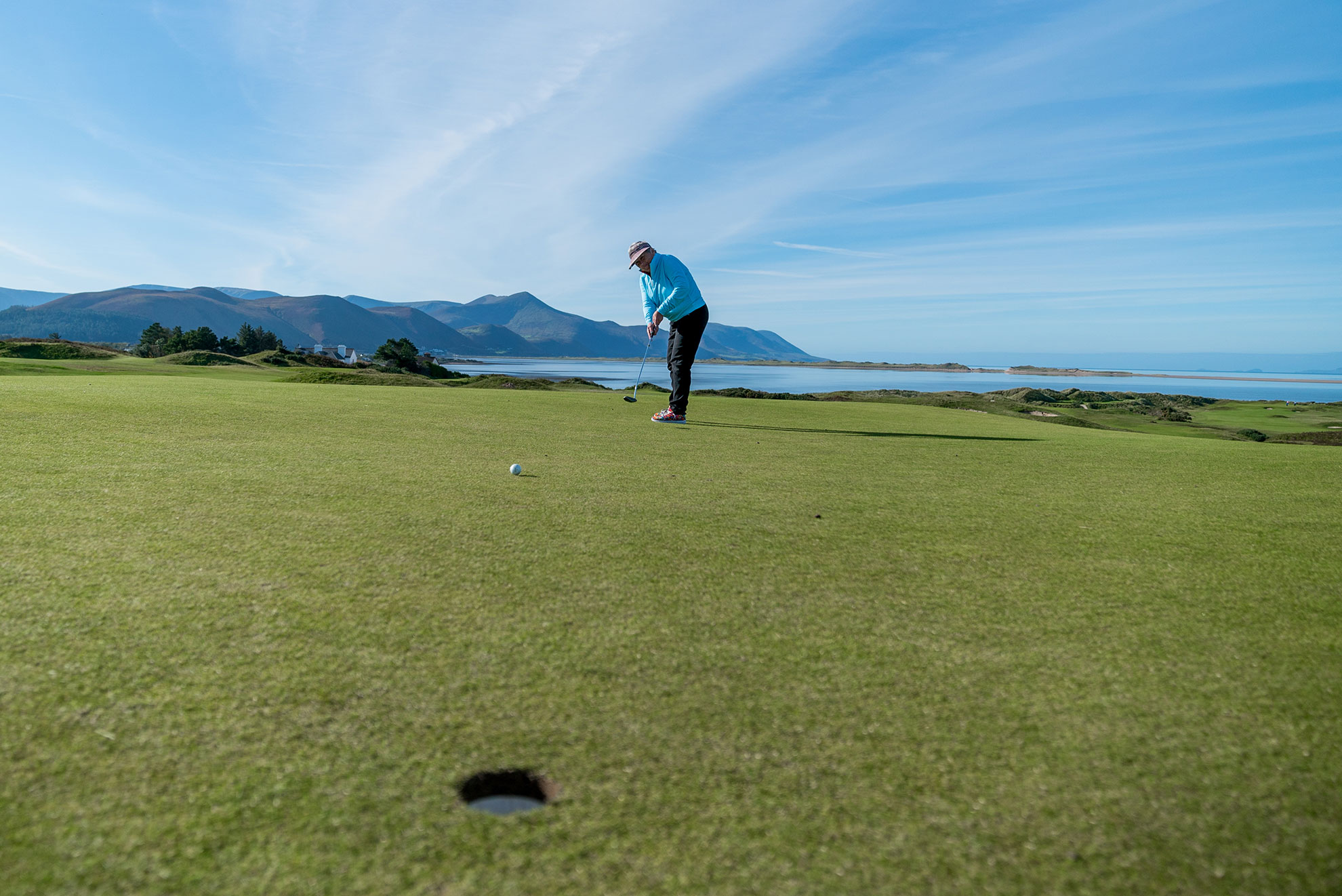 Caddy and Equipment Hire – Dooks Golf Club